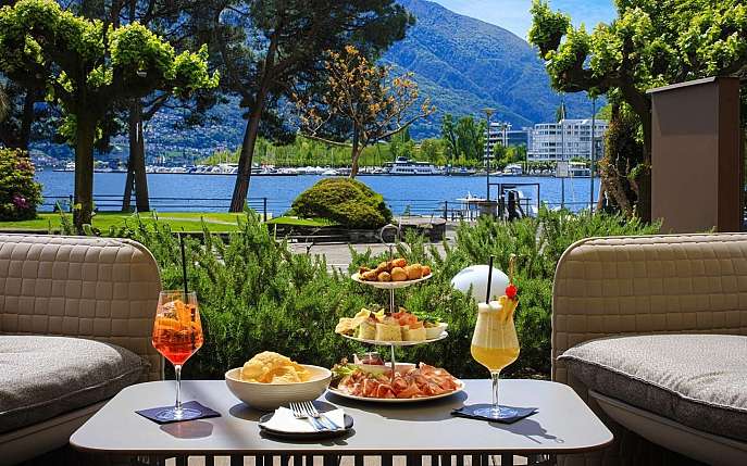 Bar, Lounge, Restaurant